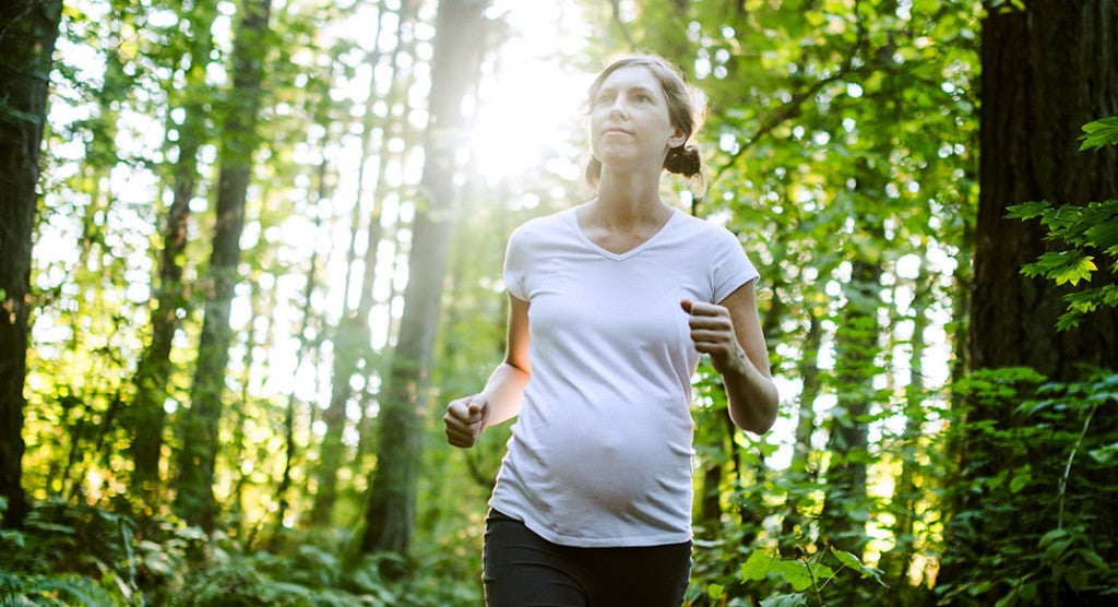Trail Running While Pregnant: What You Need to Know - Trail Runner Magazine
