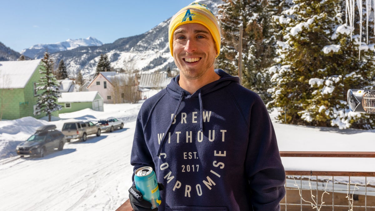 How Avery Collins Gets Ready for Summer Running - Trail Runner Magazine