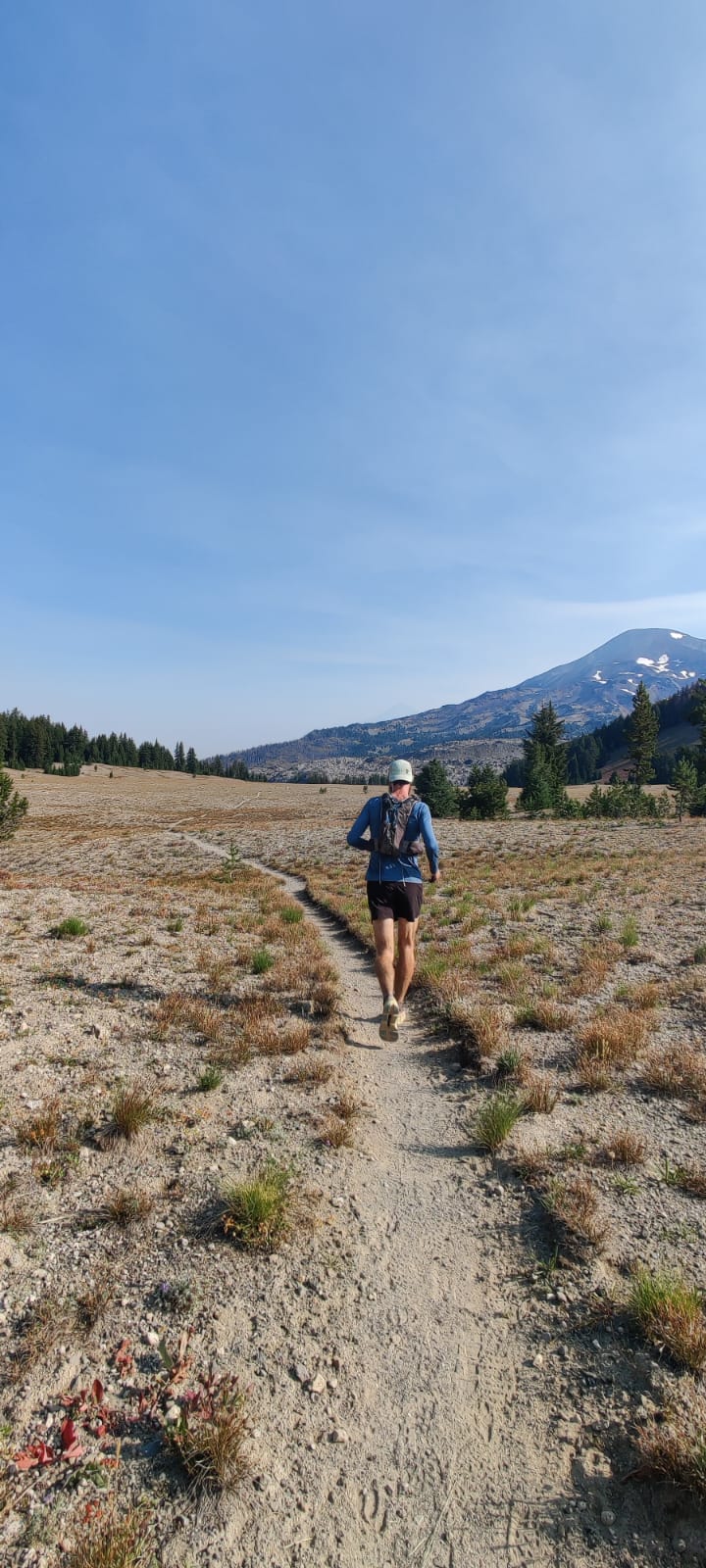 Karel Sabbe Shatters the Pacific Crest Trail FKT By Five Days - Trail ...