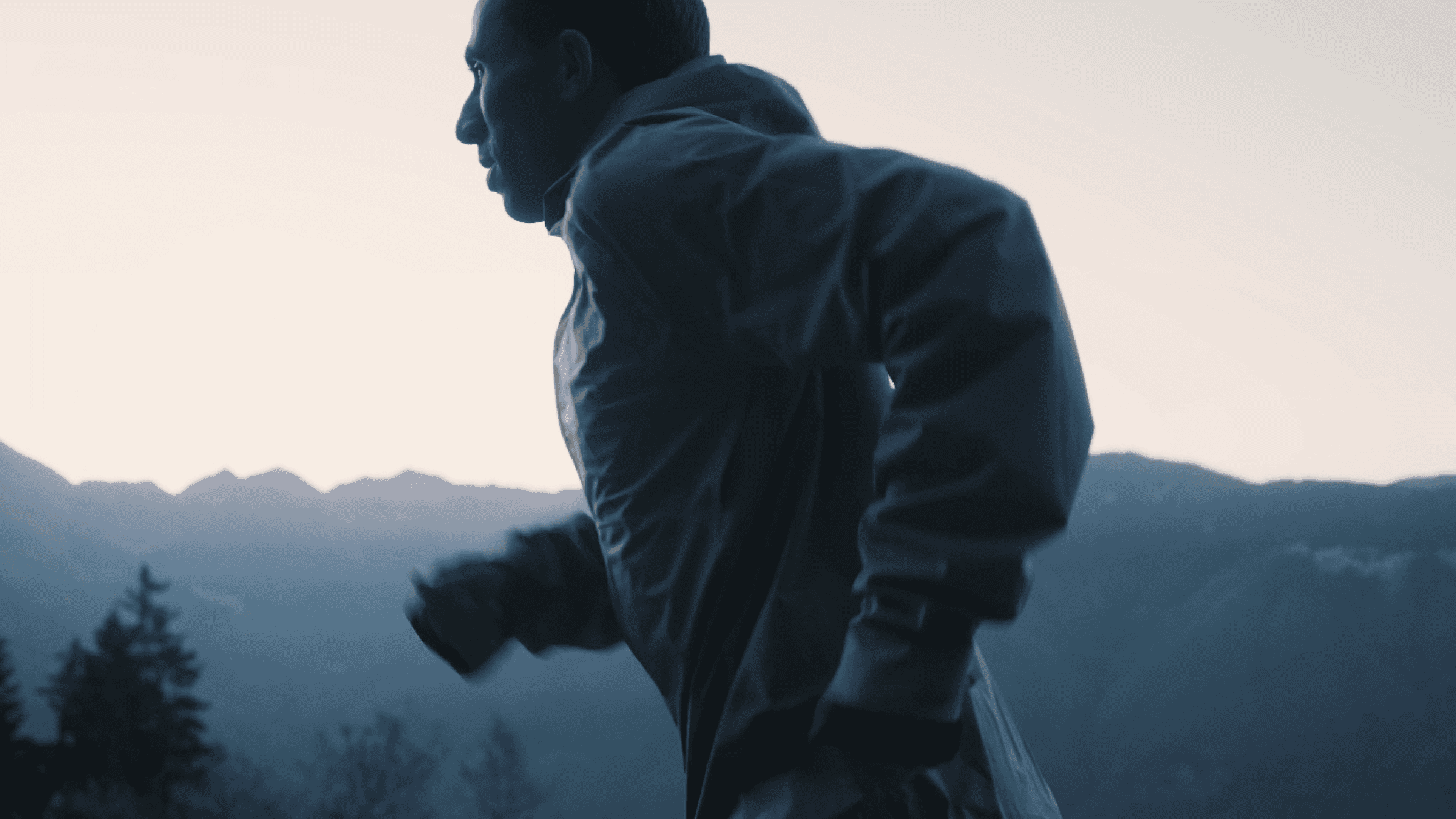 Who is Golden Trail World Series Champion Elhousine Elazzaoui?